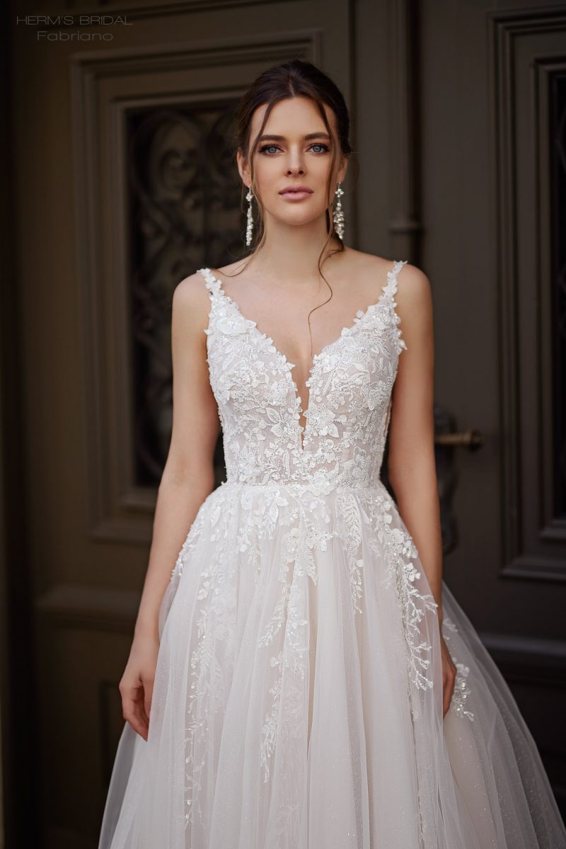 Suknia ślubna Fabriano - Kolekcja sukien ślubnych Herm's Bridal Stardust - Herms Bridal